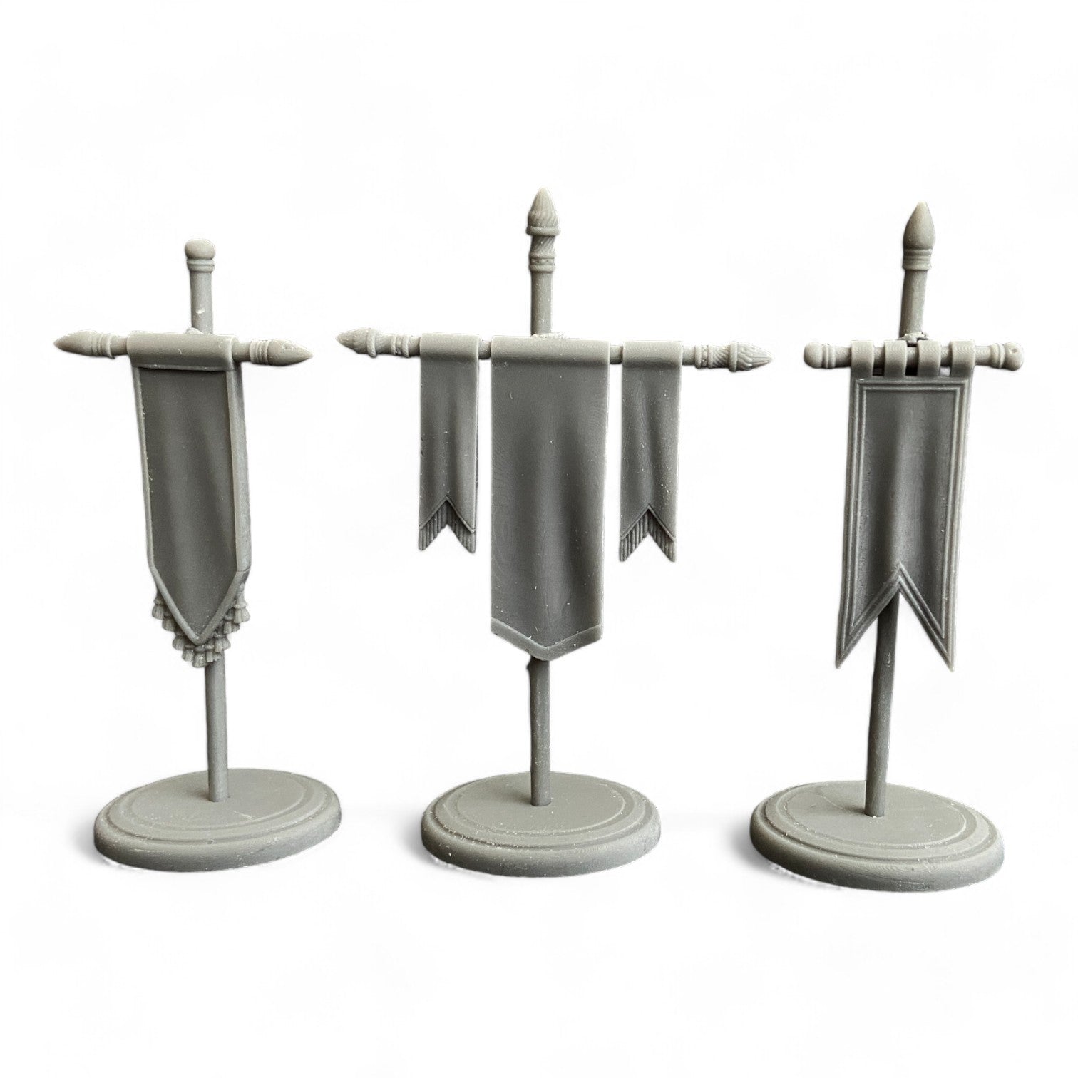 Castle Banners v.2 - Tiny Furniture - Miniatures by Only-Games.co