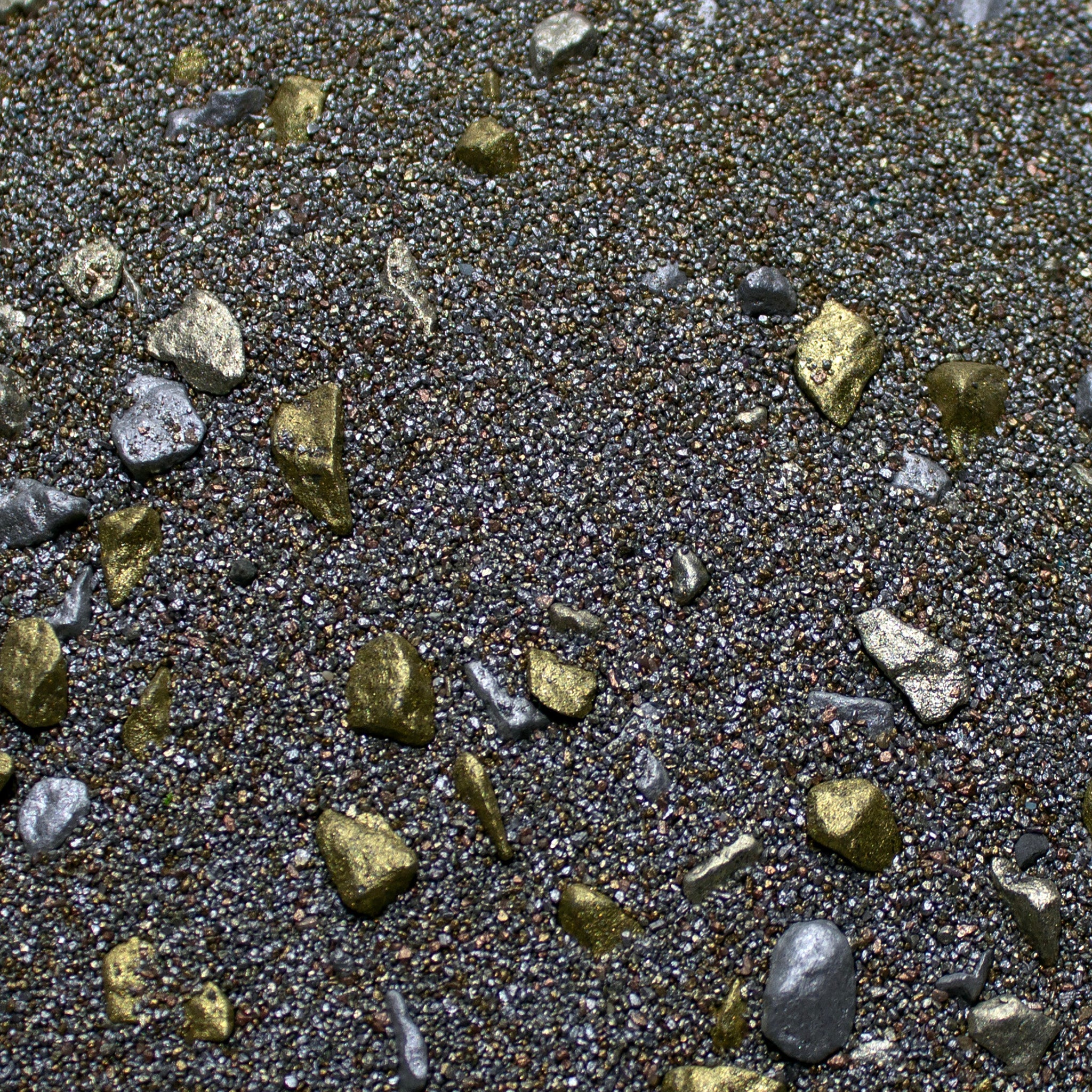 Base Ready Shining Gold