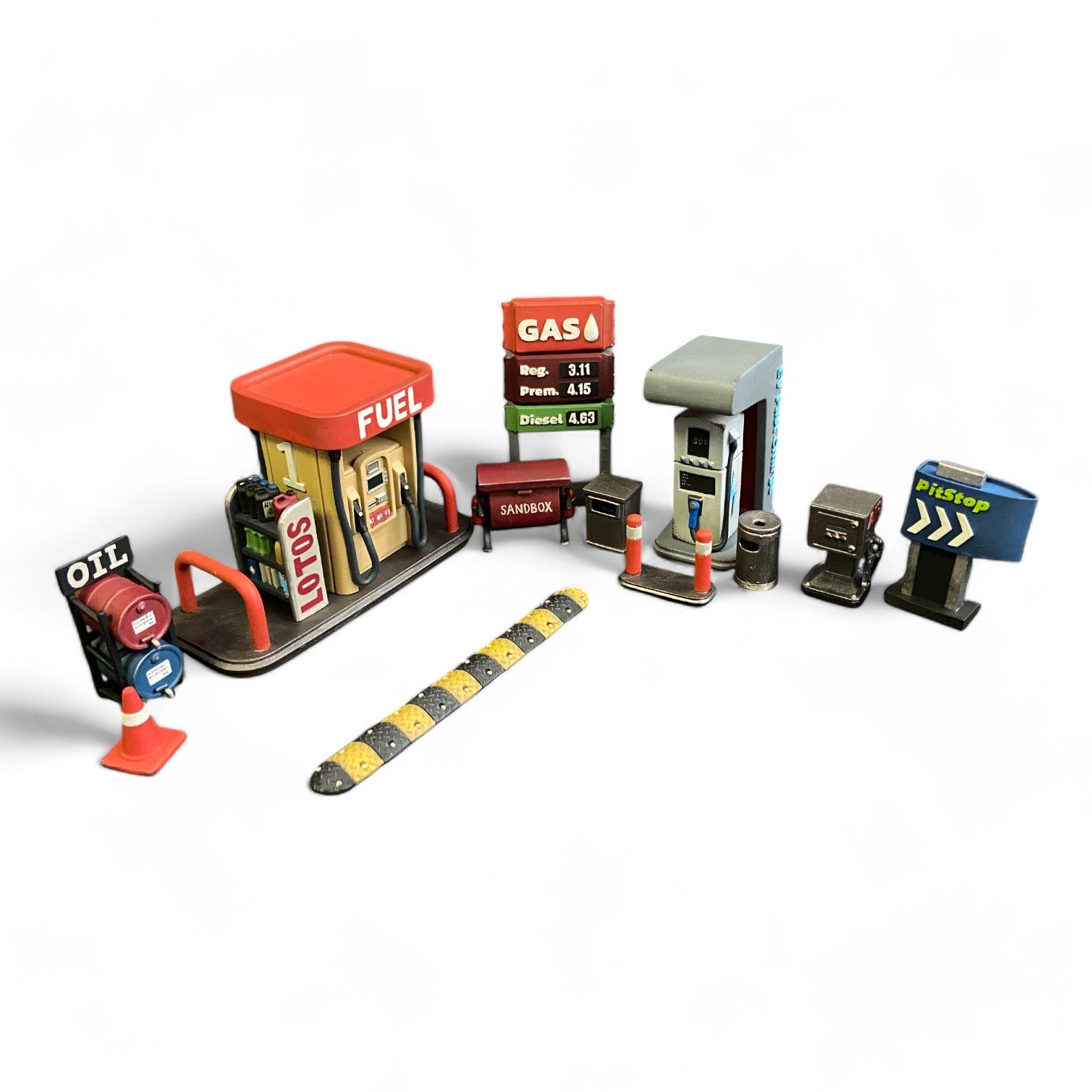 Gas Station - Tiny Furniture - Miniatures by Only-Games.co