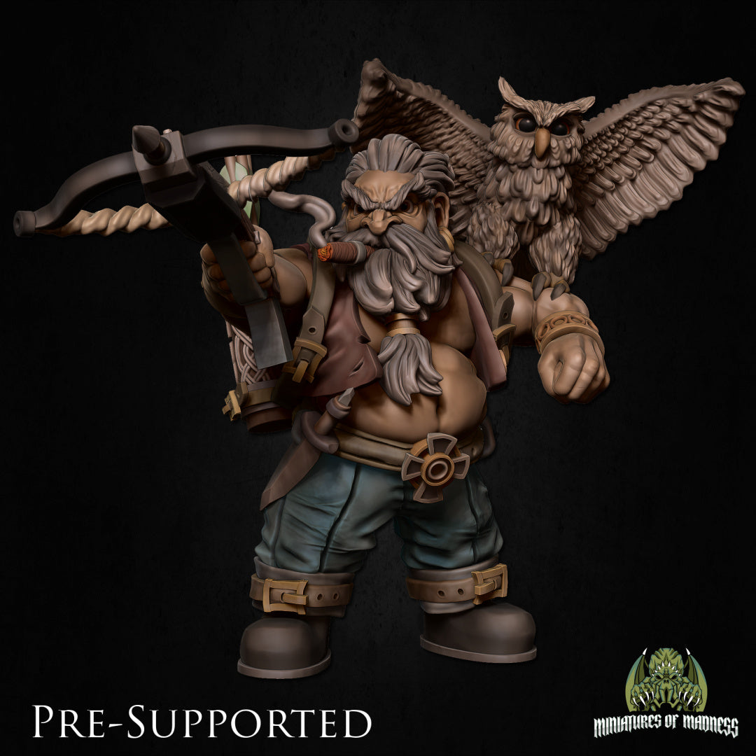 Big Holin Longlook [32mm Scale] Dwarf Ranger - Miniatures of Madness ...